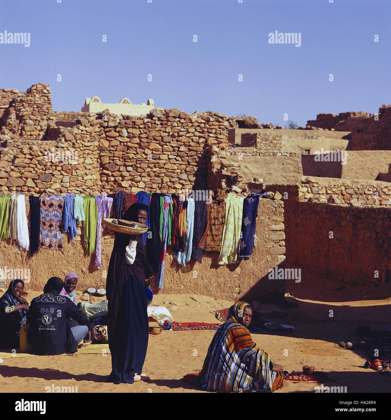 Mauritania, region Adrar, Chinguetti, Old Town, dealer, Africa, West ...