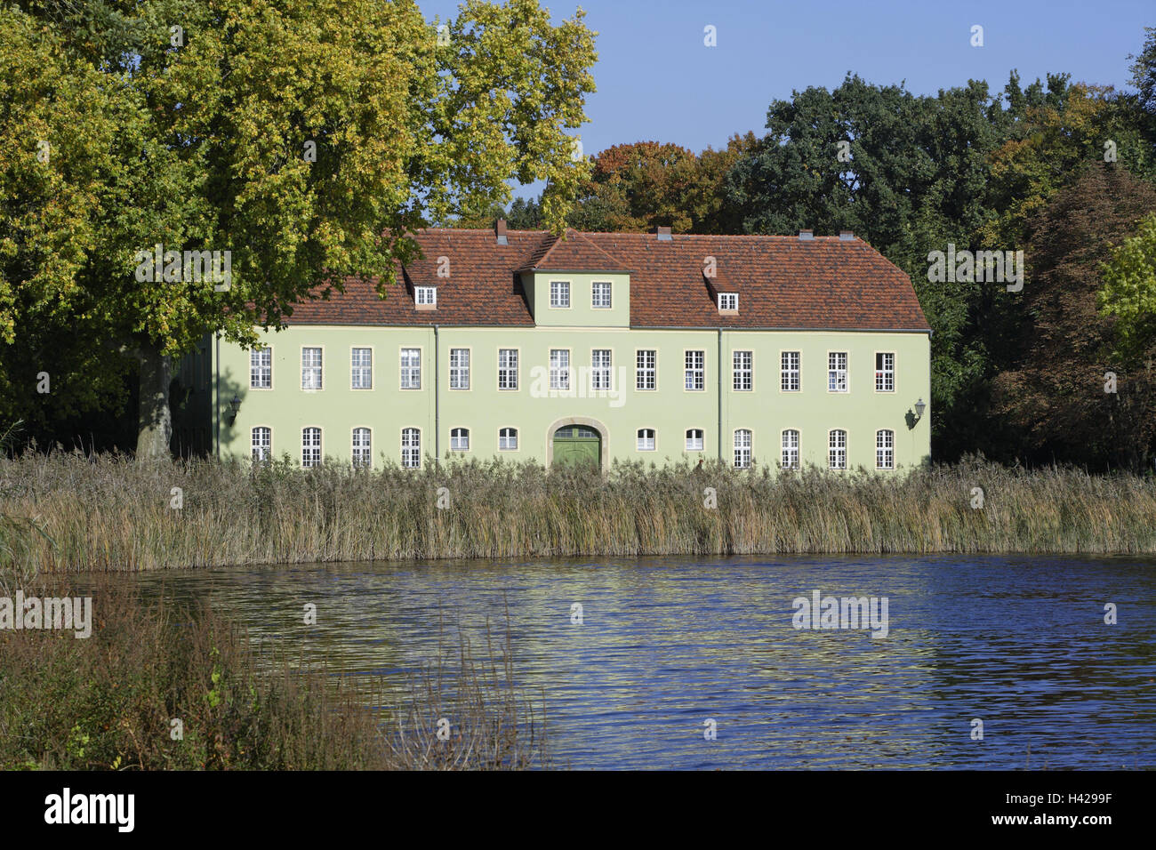 Germany, Brandenburg, Potsdam, lake, shore, house, town, Eastern ...