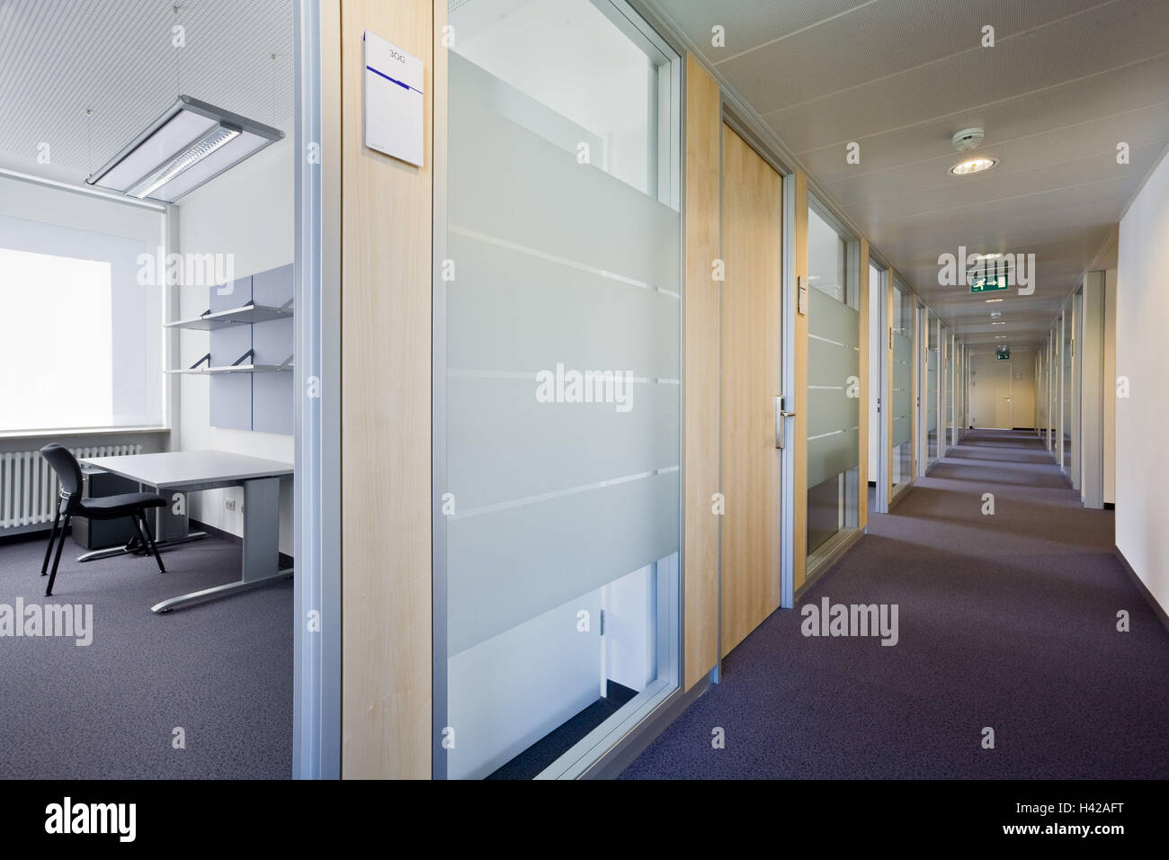 Design modern hi-res stock photography and images - Alamy