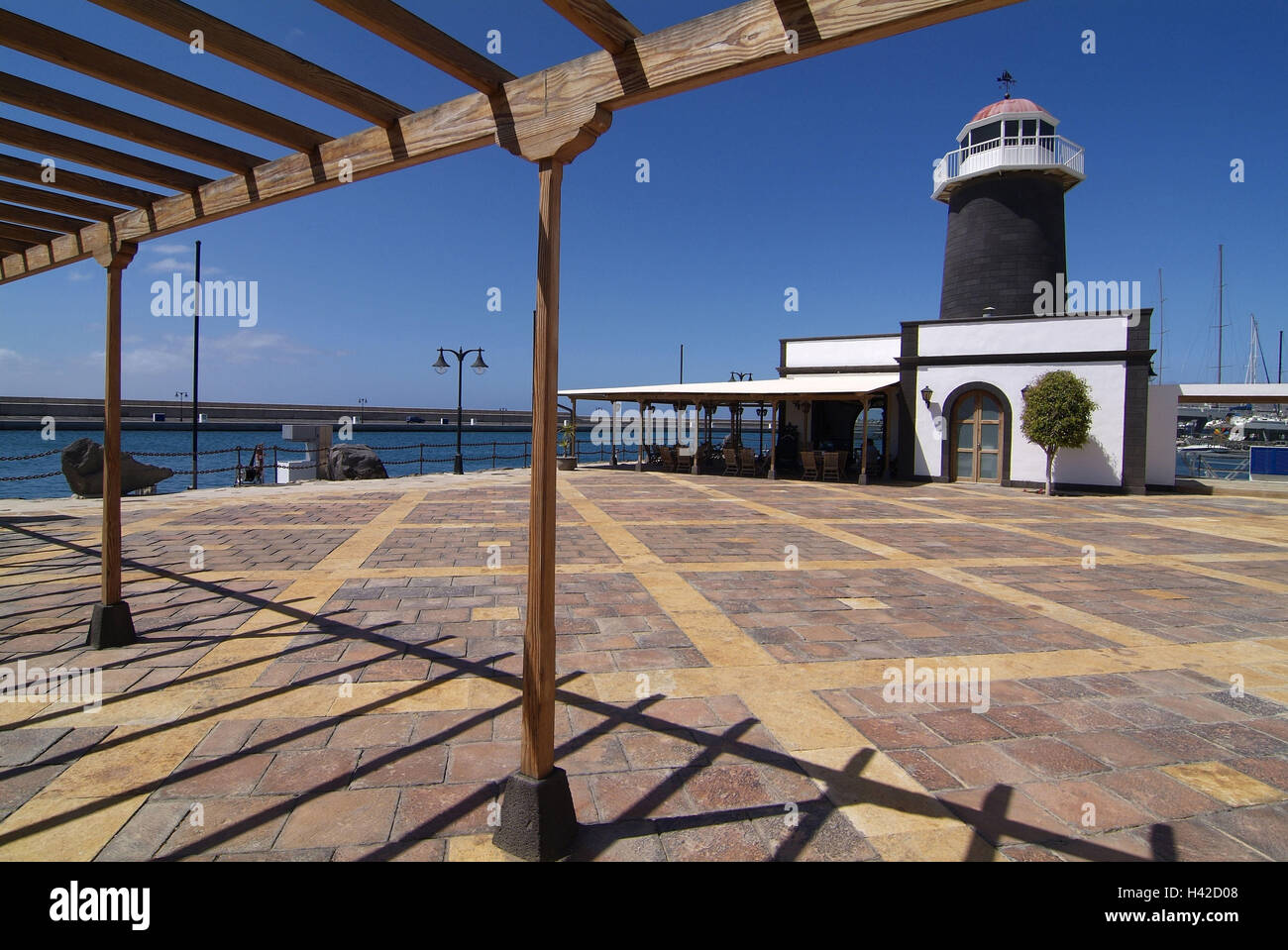 Spain, Canaries, island Lanzarote, Playa Blanca, marina, lighthouse ...
