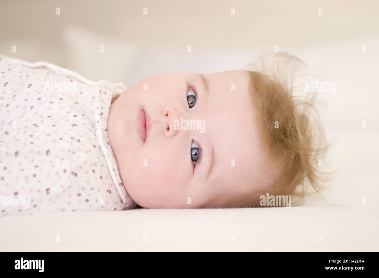 Baby, lie, at the side, portrait, model released Stock Photo - Alamy