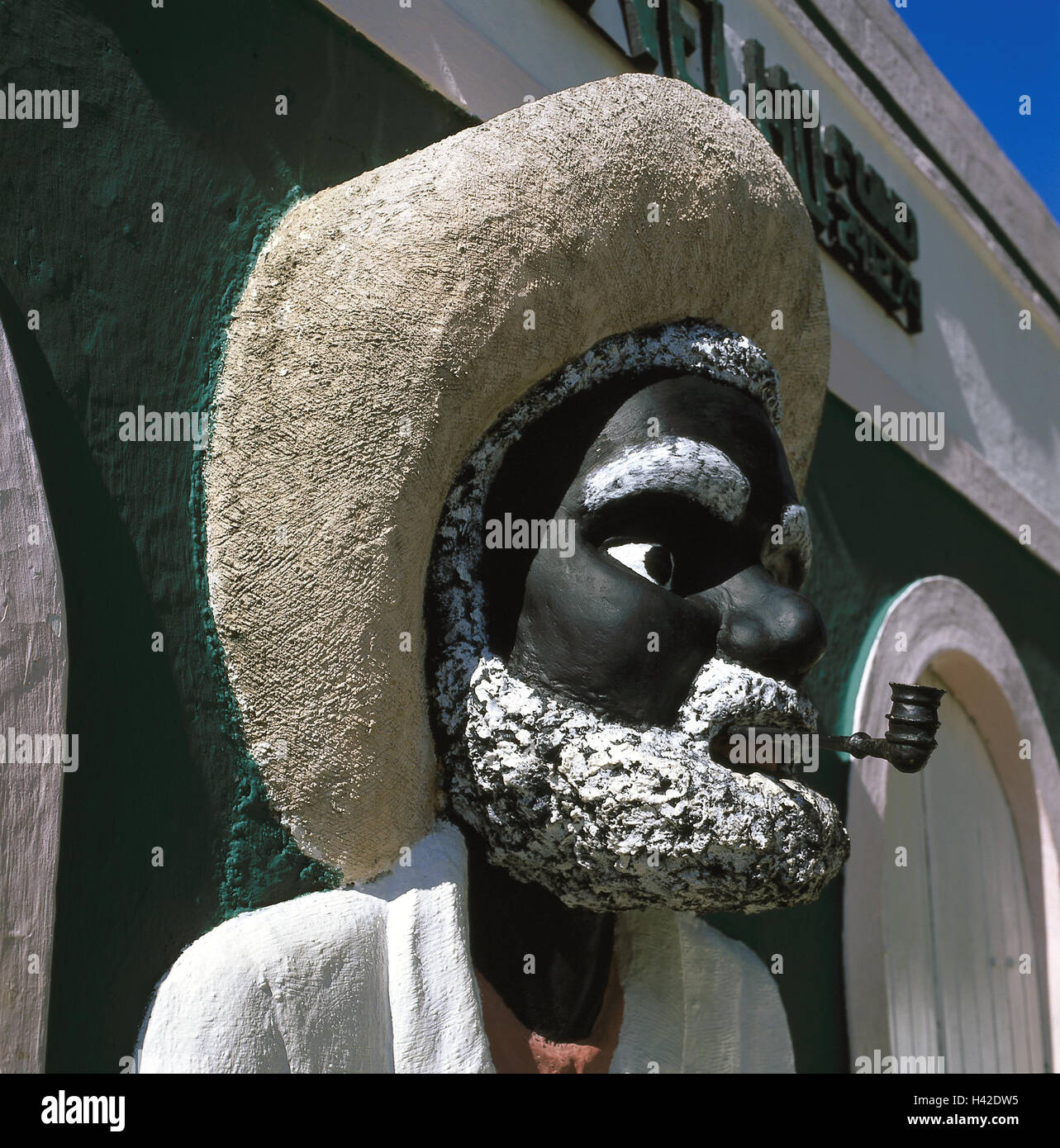 Brazil, Pernambuco, Olinda, sculpture, man, headgear, whistle South ...