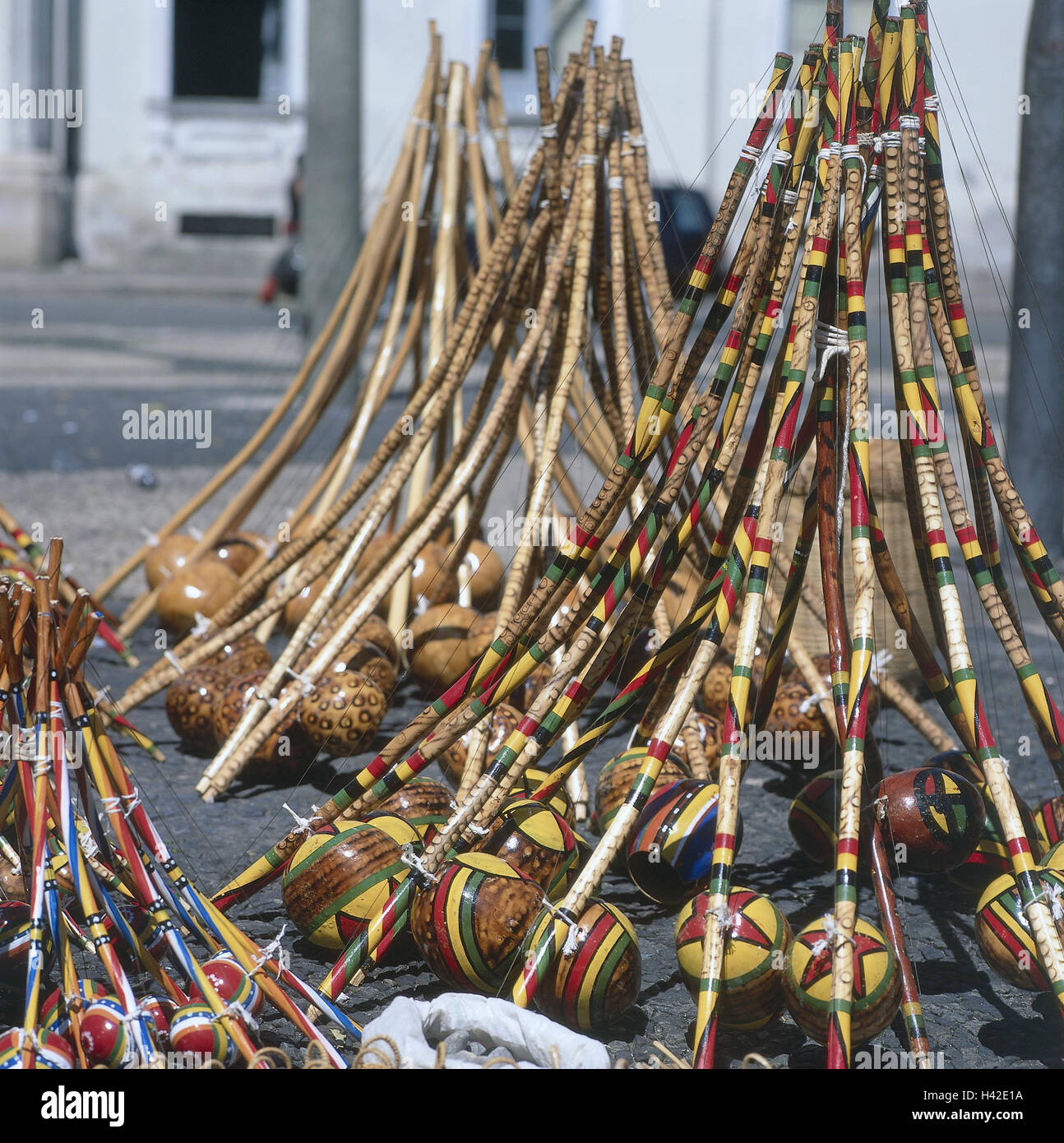 Brazil, Salvador there Bahia, marketplace, souvenir sales, musical ...