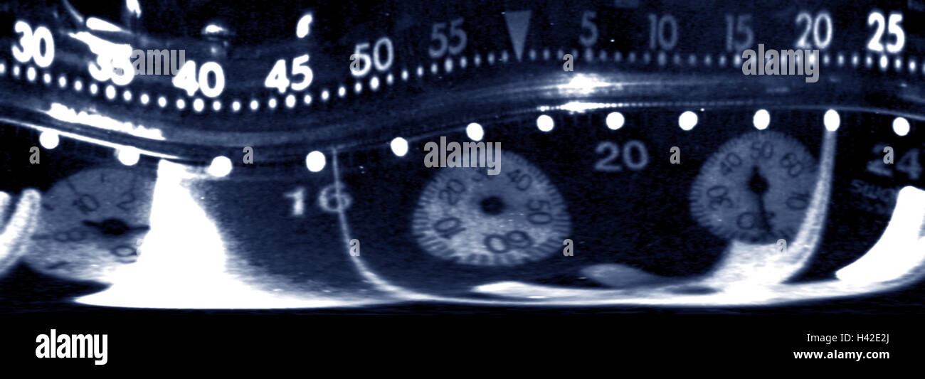 Scale, figures, tachometres, icon, time, linearity, b/w, scales ...