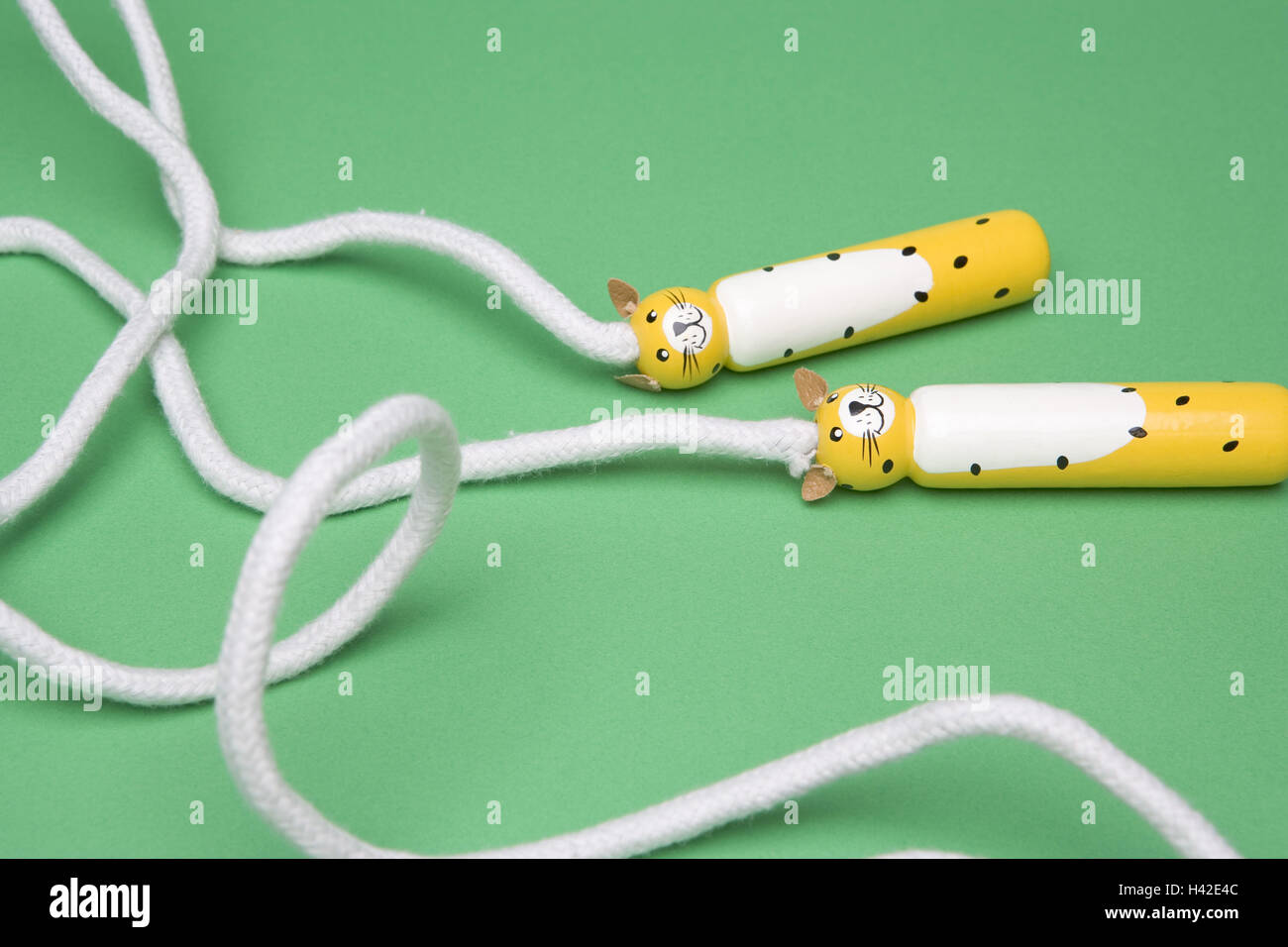 Jump rope, wood grips, cat form Child jump rope, rope, grips, cats ...