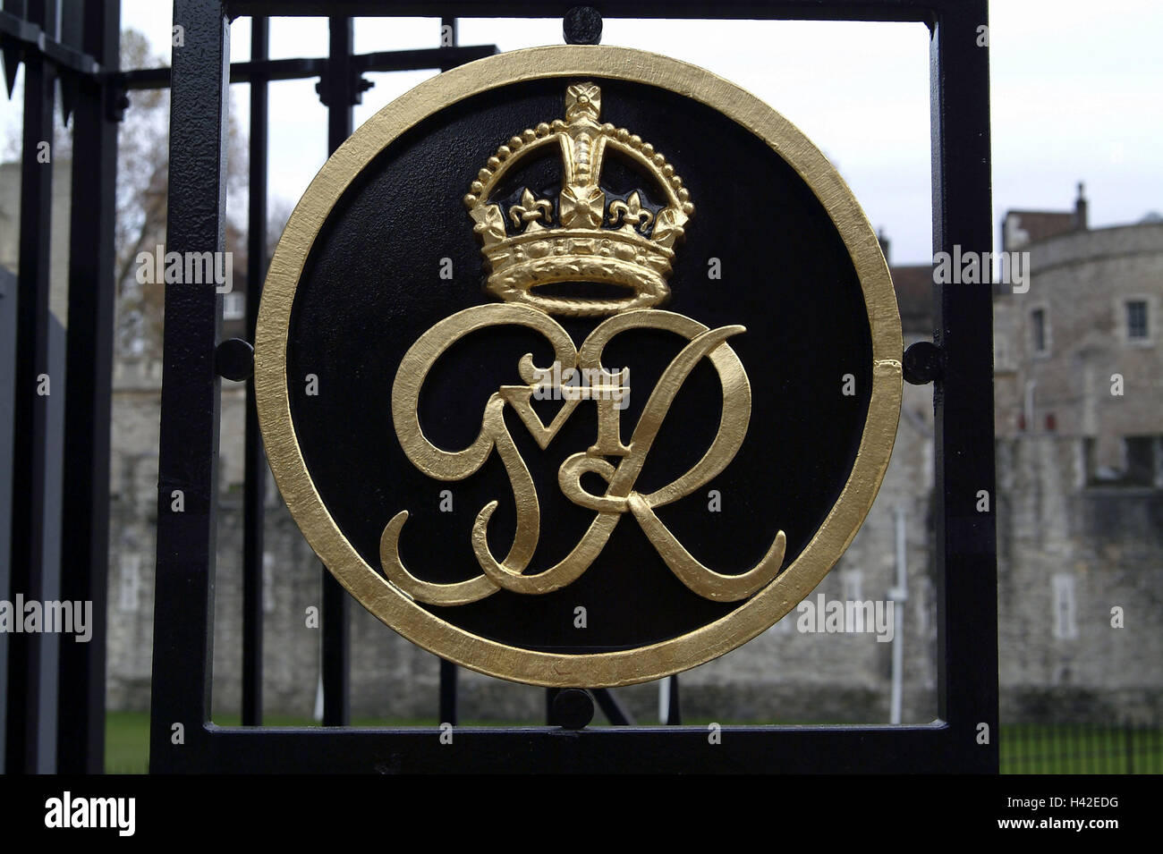 Great Britain, England, London, Tower, ferric gate, royal coat of arms ...