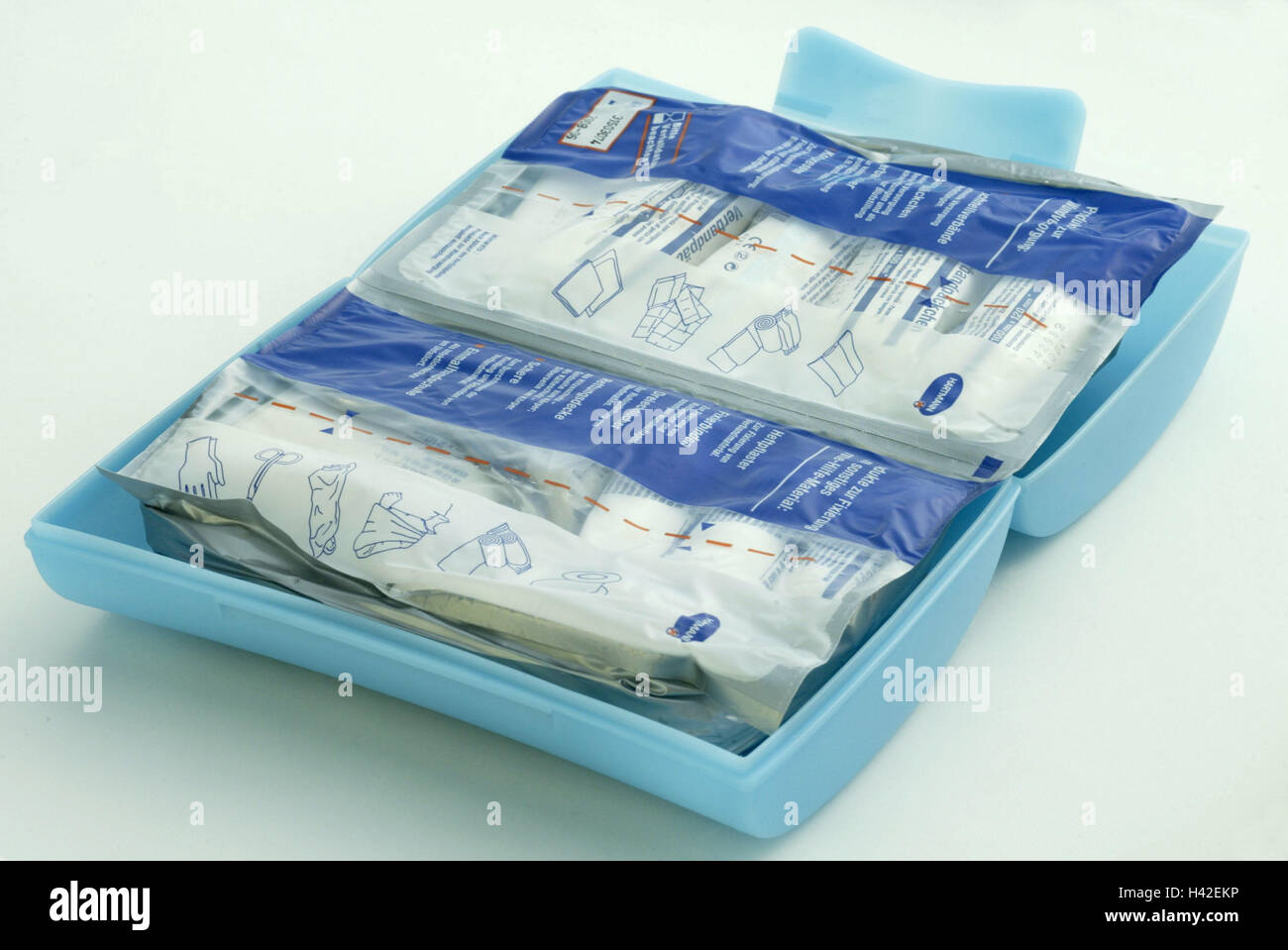 Auto-first aid kit, openly first aid kit, opened, first aid, first help ...