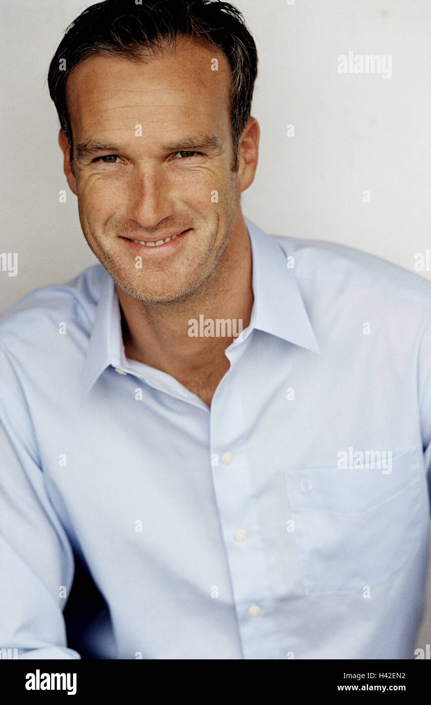 Man, smile, half portrait, man's portrait, 34 years, view camera ...