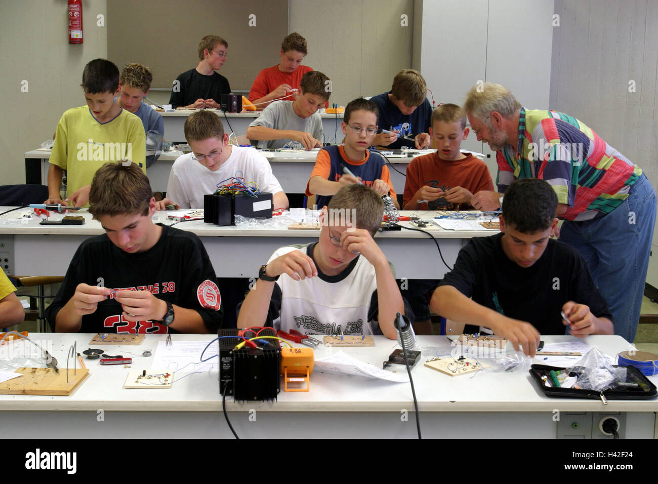 No Electronics In School