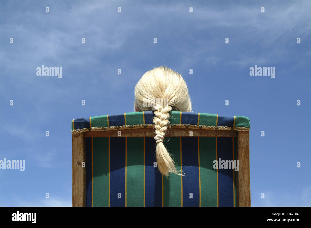 Deck chair, woman, back view, detail, plait, chair, summer, vacation ...