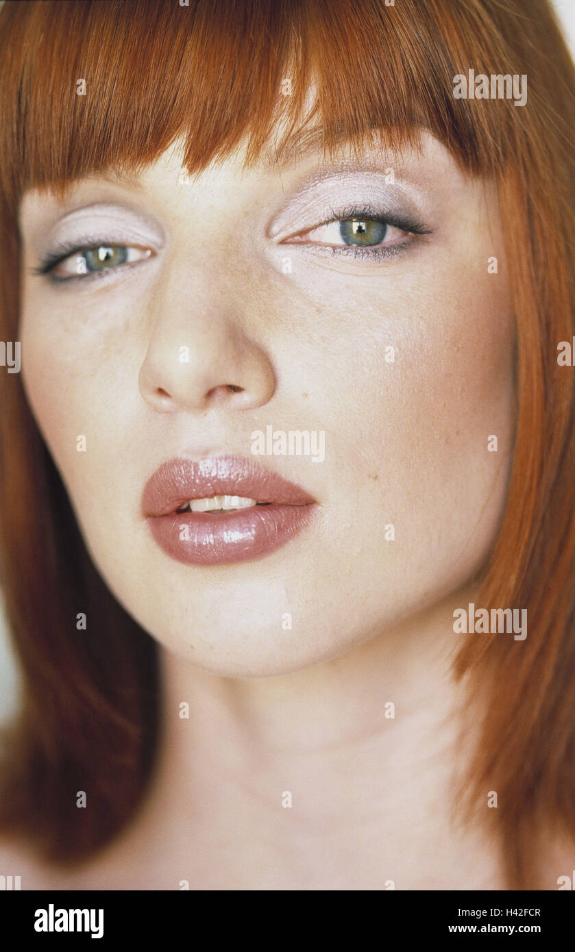 Woman, red-haired, portrait, women's portrait, 30-40 years, colour hair ...