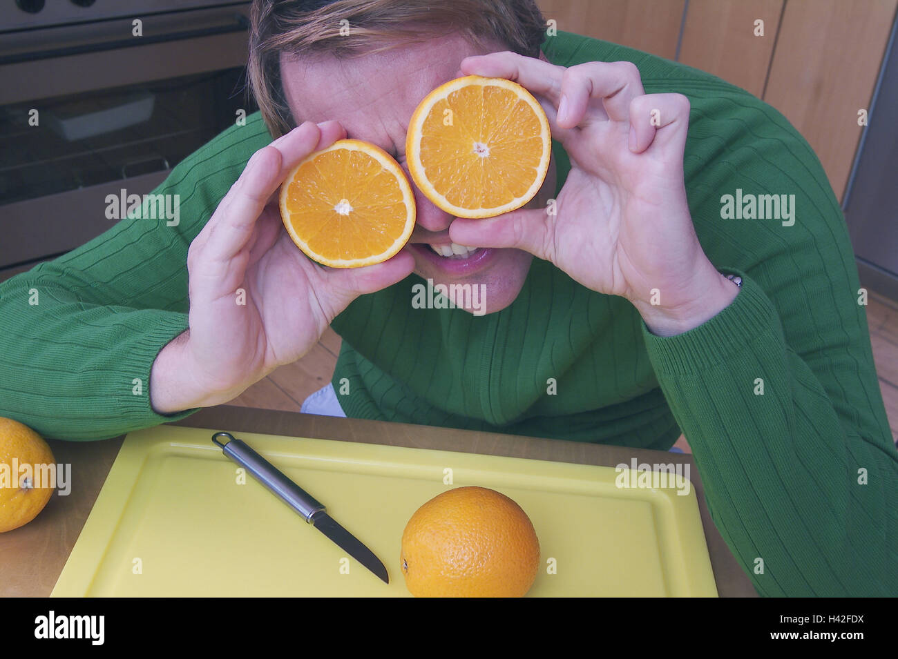 Reproach look hi-res stock photography and images - Alamy