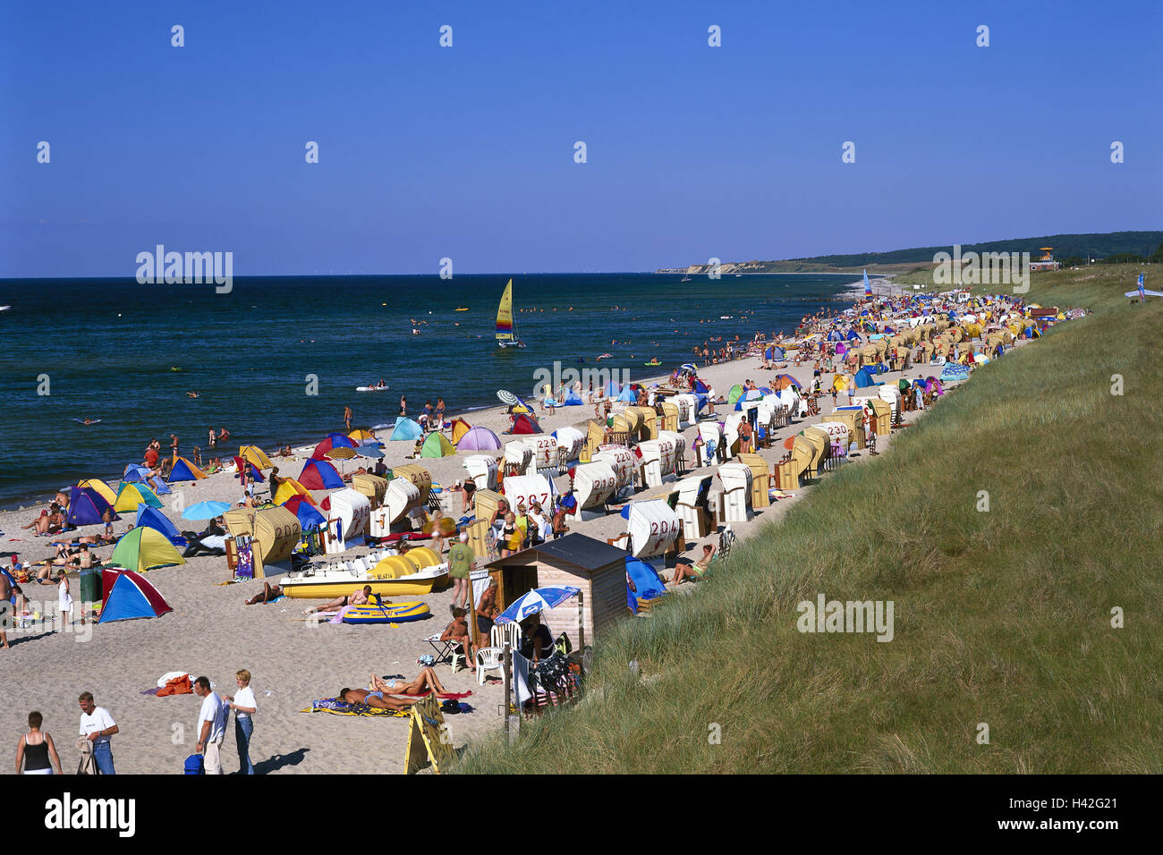 Germany, Schleswig - Holstein, white houses Beach, Bathers, Beach ...