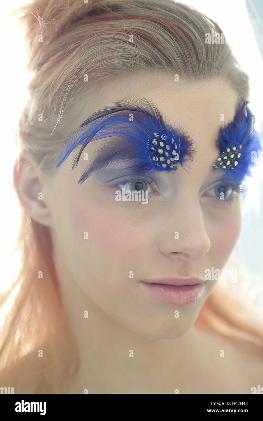 Woman, young, eyebrows, "feathers", view side view, portrait, women's ...