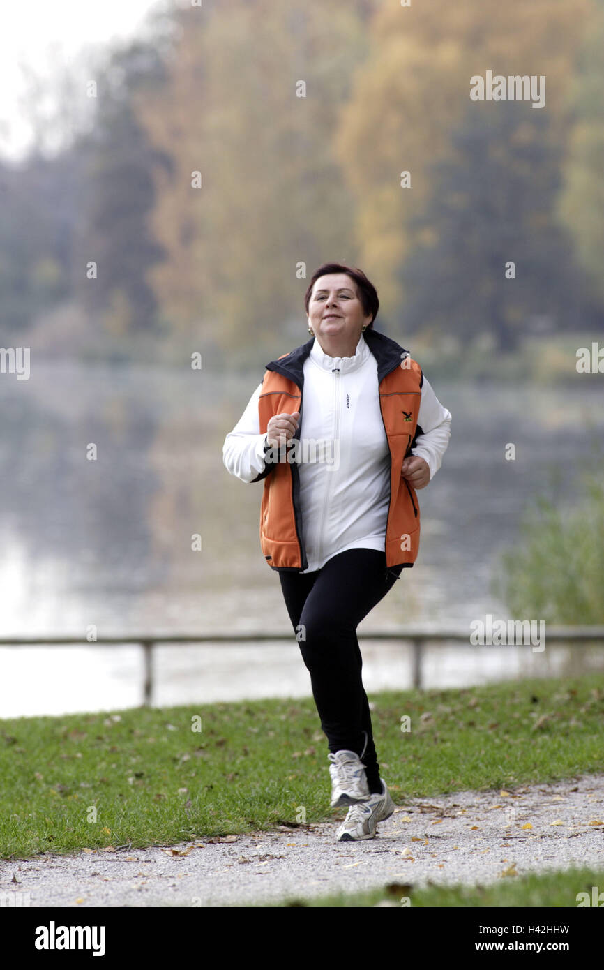 Lakesides, way, senior, jogging woman, 60-70 years, Best Age, sports ...
