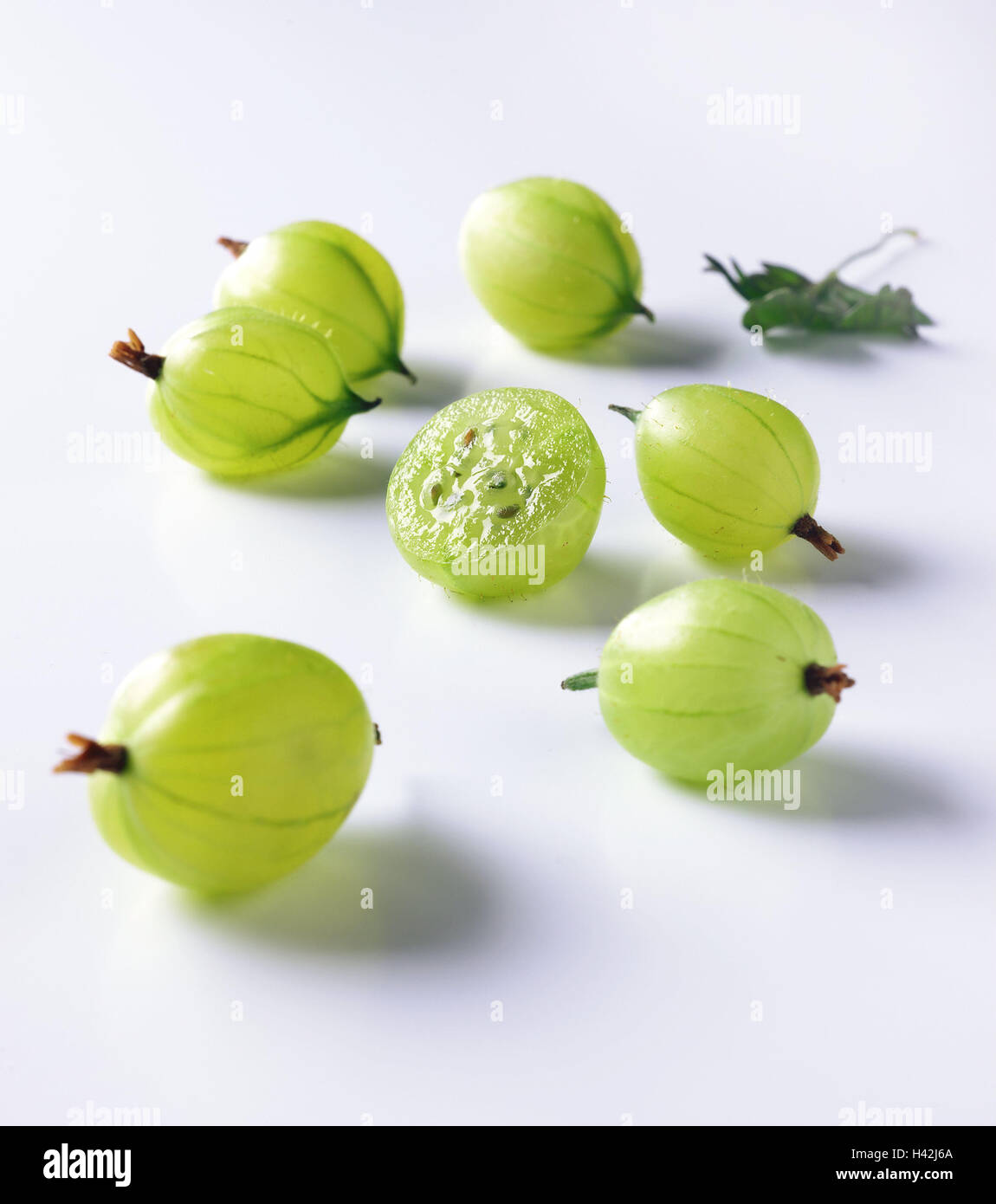Gooseberries, studio, cut out, Food, shrub plant, berries, soft fruits ...