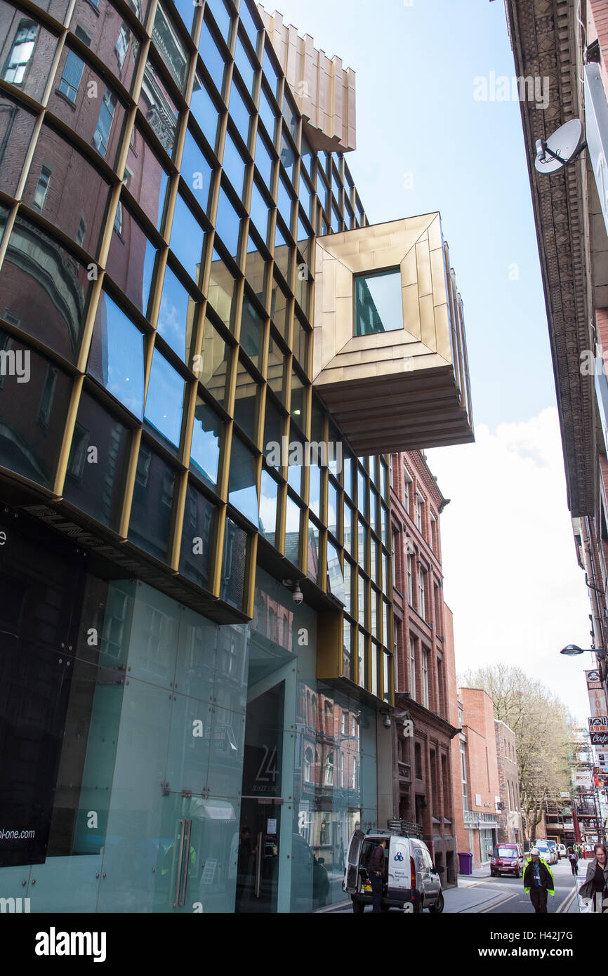 Bling Bling Building High Resolution Stock Photography and Images - Alamy