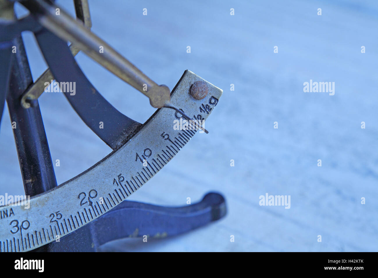 Letter scale hi-res stock photography and images - Alamy
