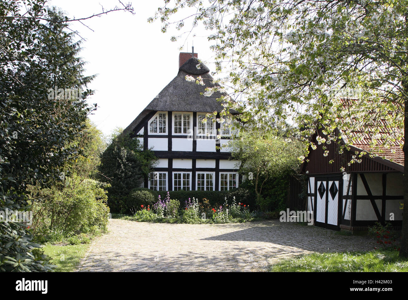 Germany, Lower Saxony, Worpswede, timbered house Stock Photo - Alamy