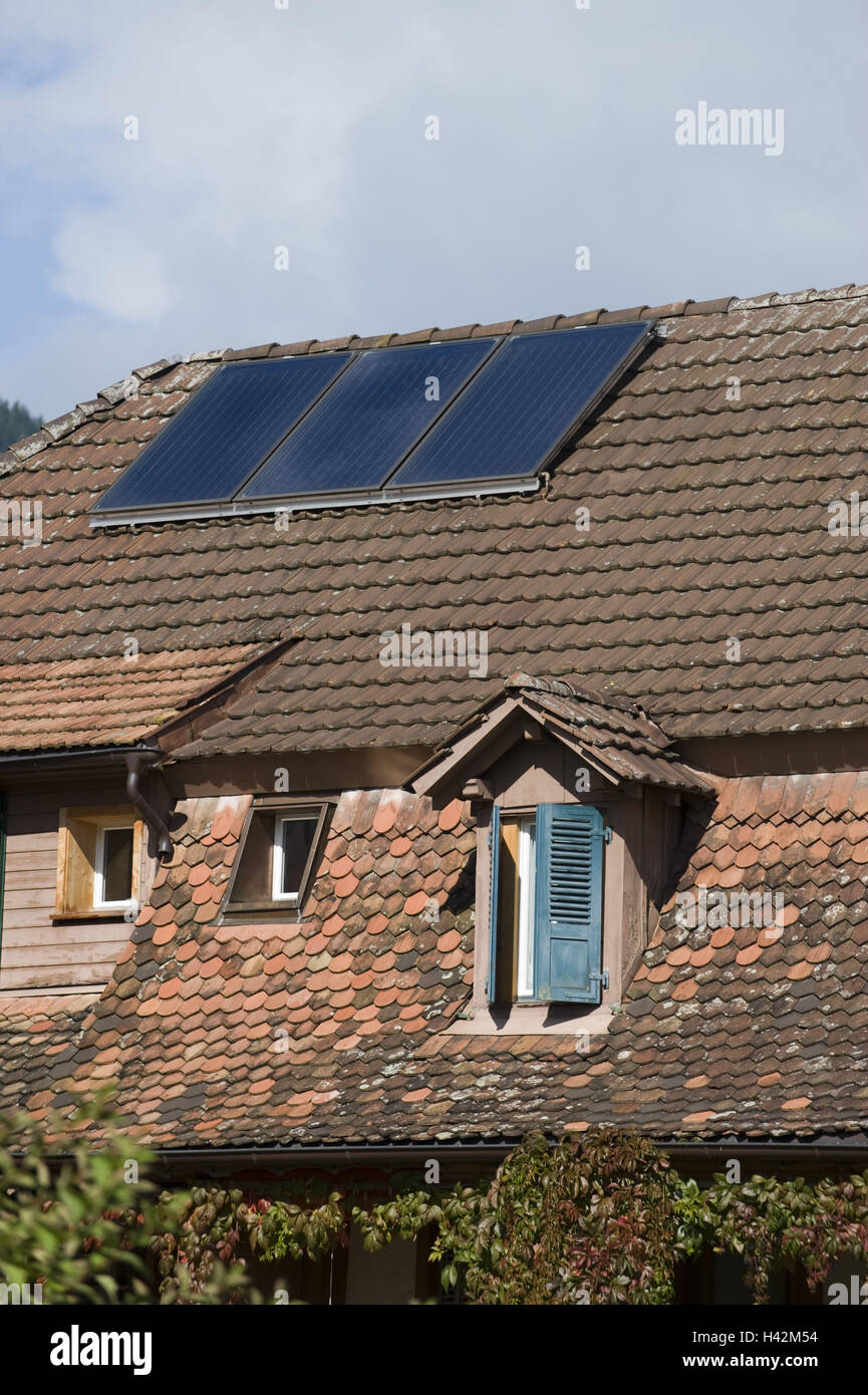 Solar collector hi-res stock photography and images - Alamy