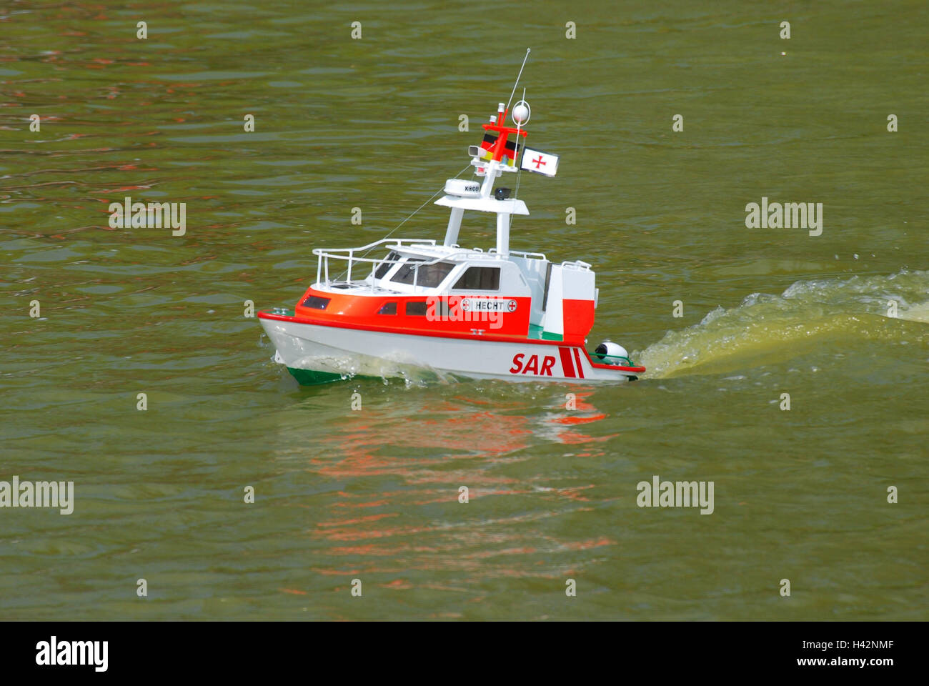 Cruiser ship model hi-res stock photography and images - Alamy