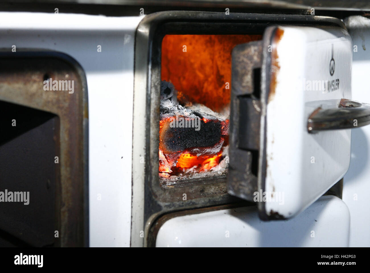 Kiln fire hi-res stock photography and images - Alamy