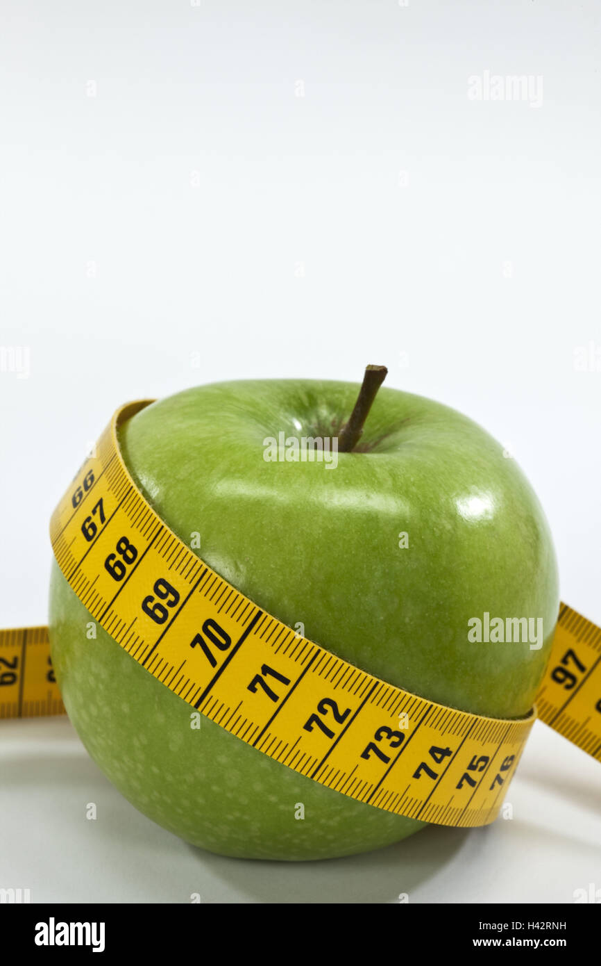 Apple, tape measure Stock Photo - Alamy