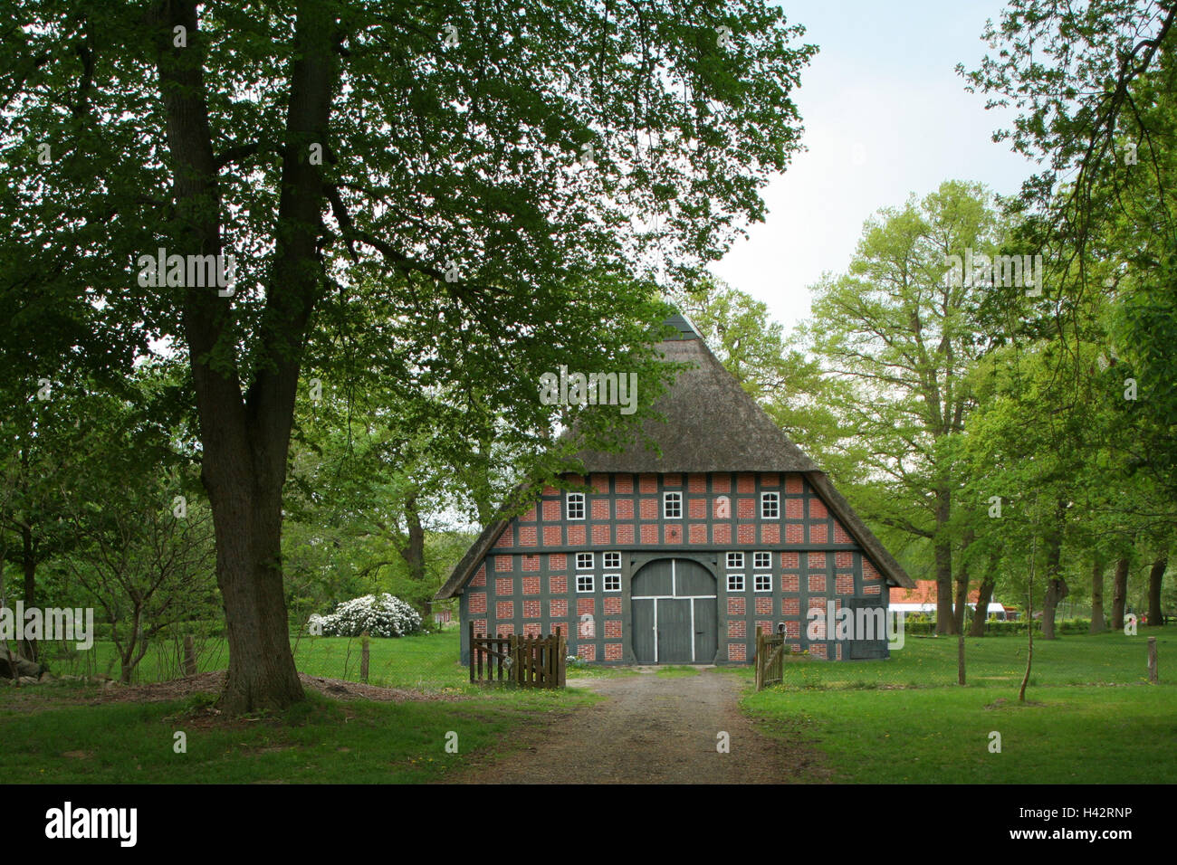 Garden old german farmhouse hi-res stock photography and images - Alamy