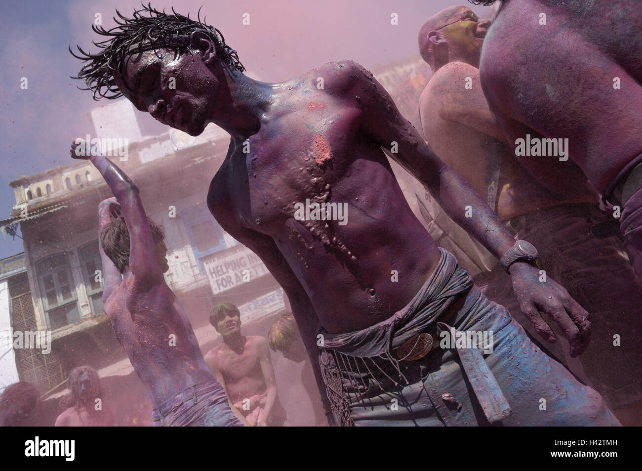 India rajasthan pushkar holi festival hi-res stock photography and ...