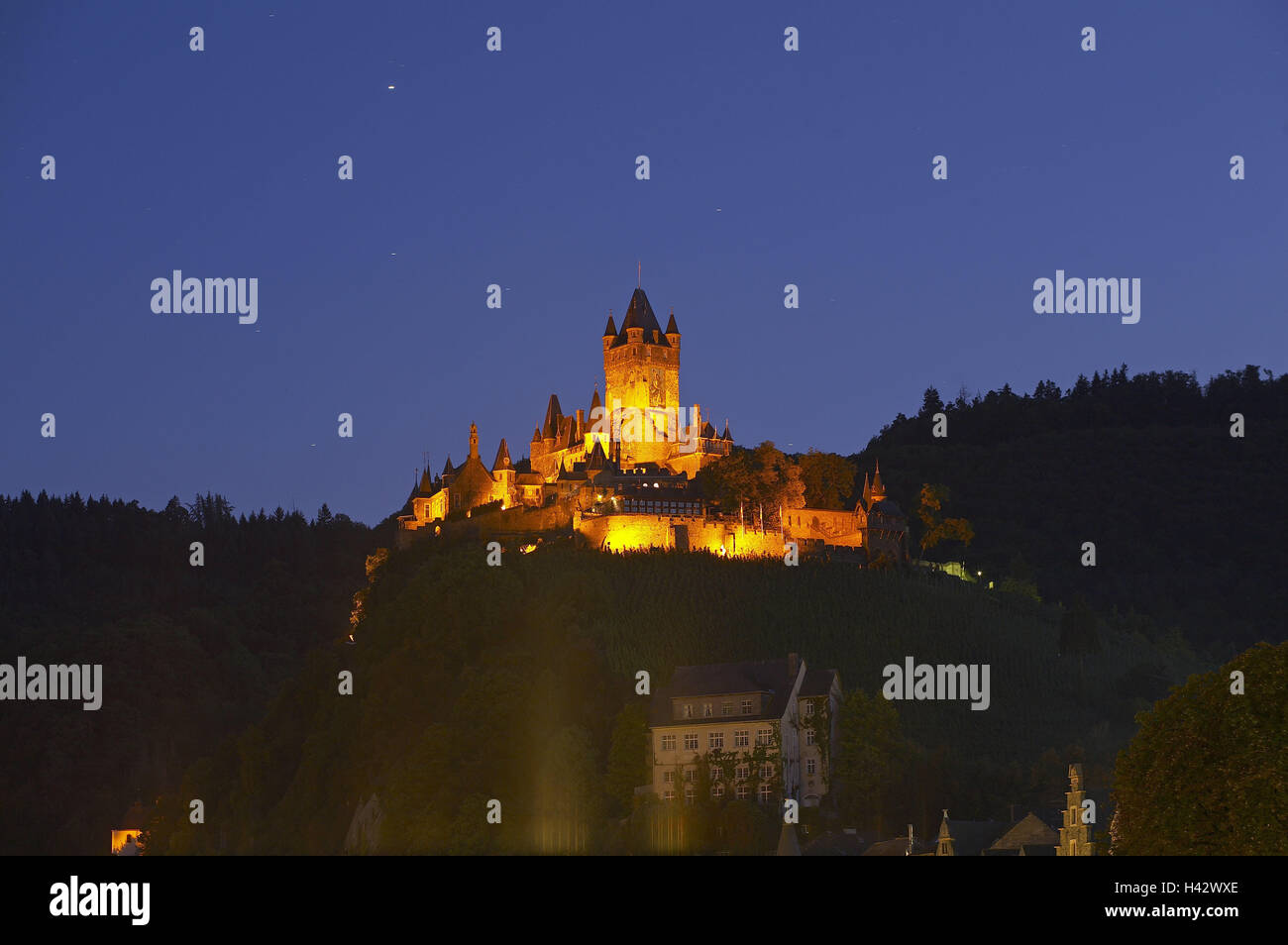 Germany, Rhineland-Palatinate, Cochem, imperial castle, lighting ...