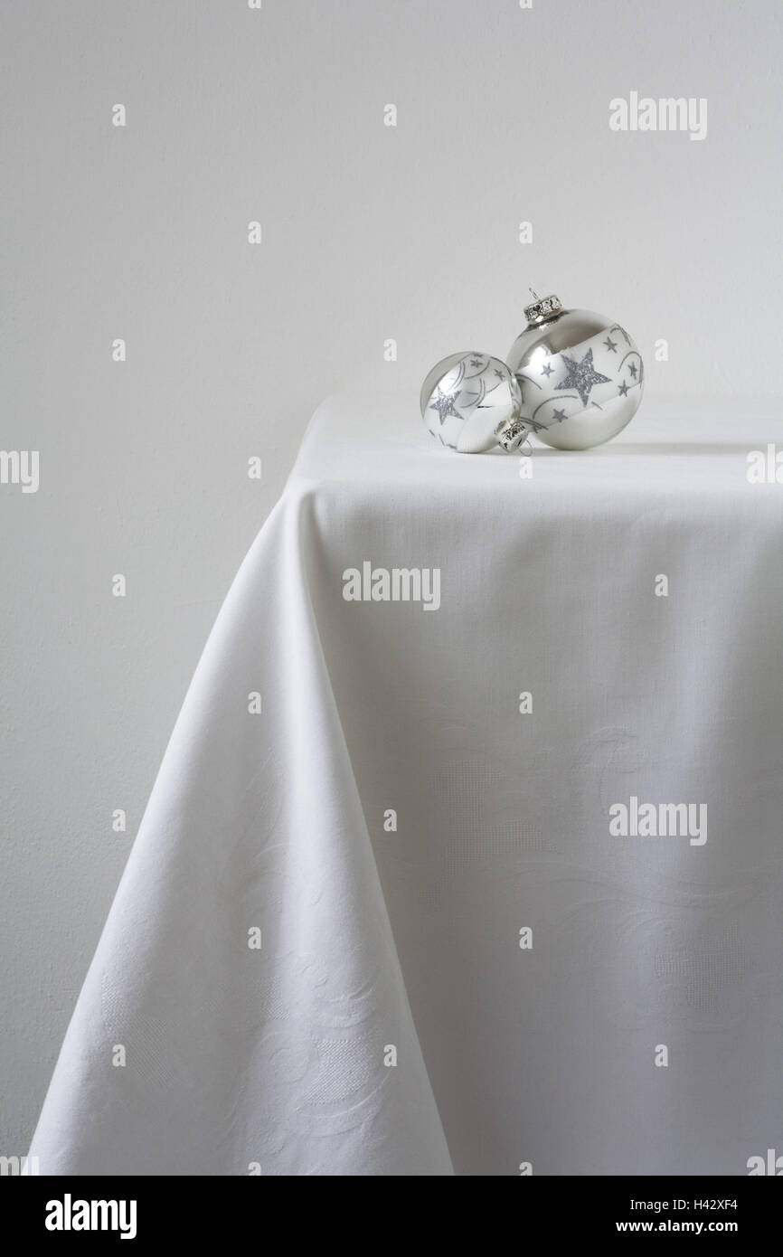 Silver sphere hi-res stock photography and images - Alamy