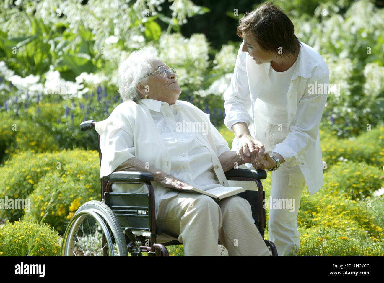 Senior, invalid's wheel chair, read, old nurse, allowance, conversation ...