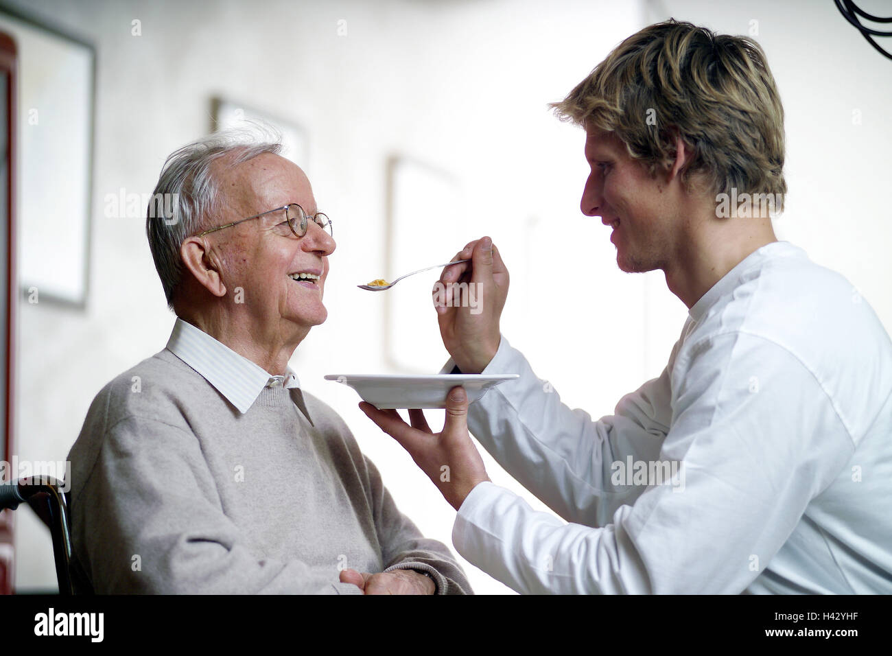 Geriatric nurses, plates, boss, feed, towards, eye contact, tread, old ...