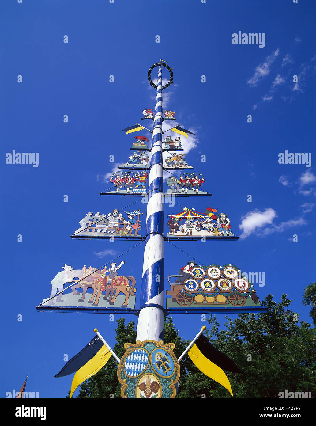 Guild icons hi-res stock photography and images - Alamy