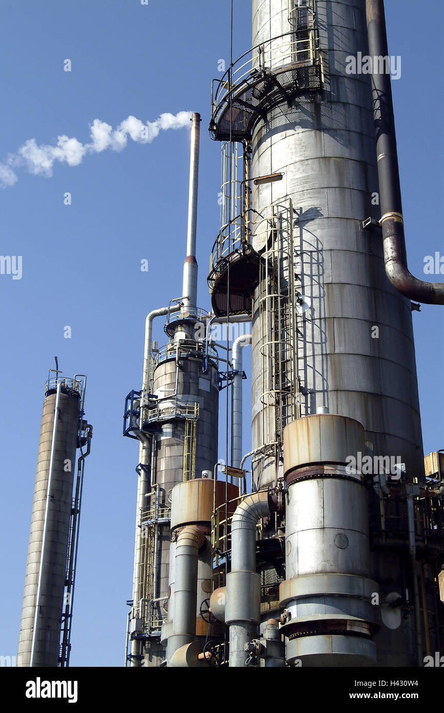 Refinery plant, detail, petroleum refinery, refinery, industrial plant ...