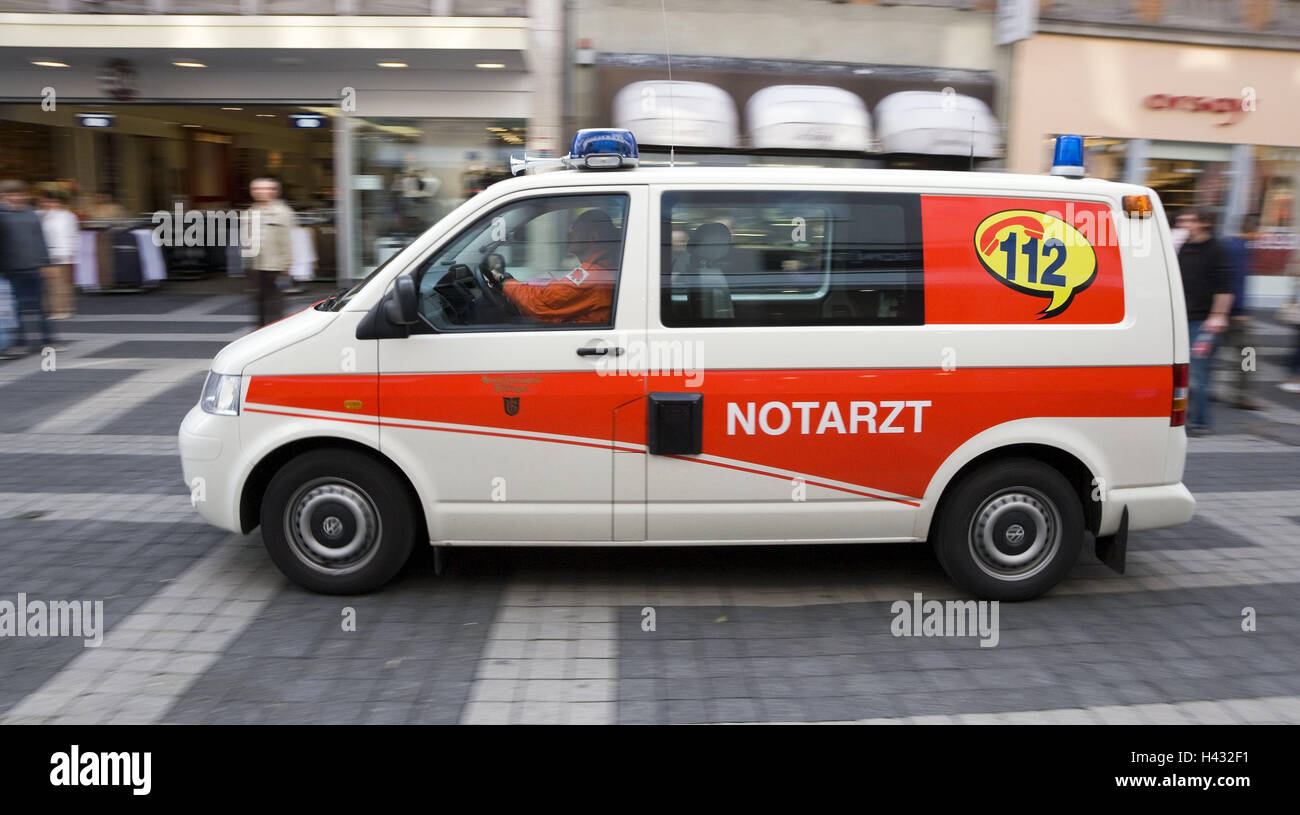 Pedestrian area, rescue car, emergency doctor, emergency doctor's ...