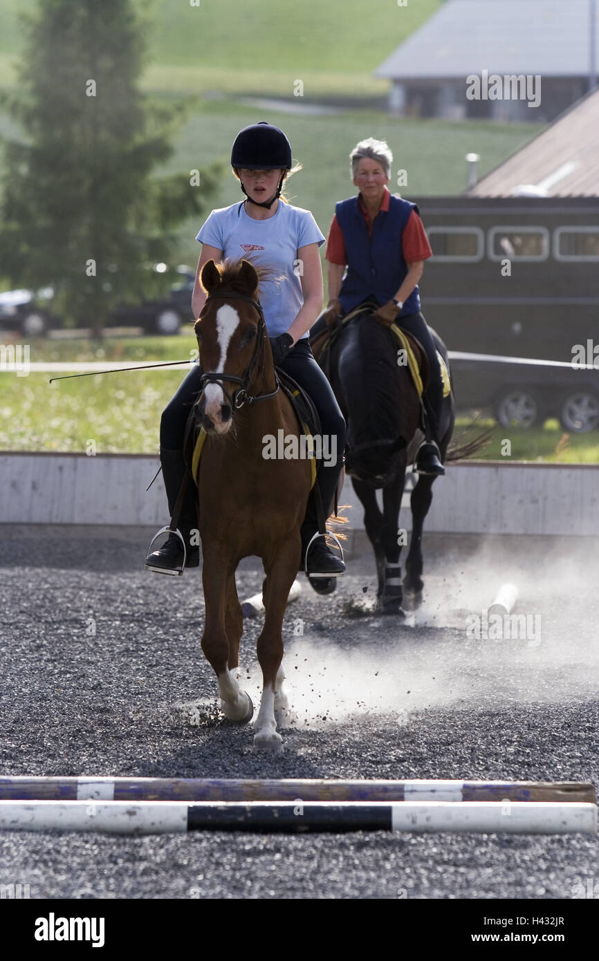 Senior horse riding hi-res stock photography and images - Alamy
