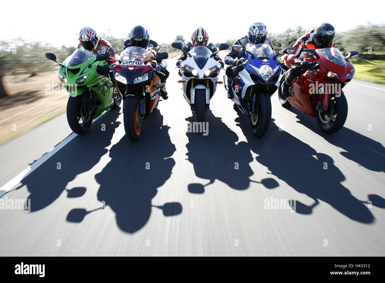 Motorcycles, 1000th comparative test, 5th formation, moving, head-on ...