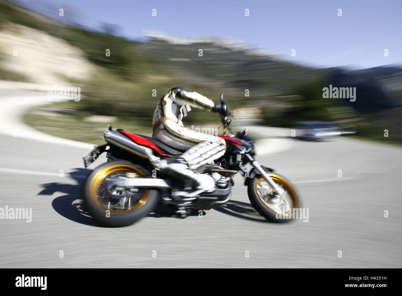 Single cylinder engine hi-res stock photography and images - Alamy