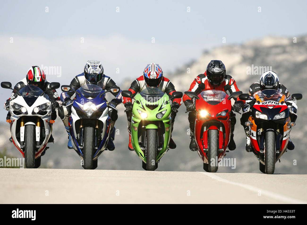 Motorcycles, 1000th comparative test, 5th formation, moving, head-on ...