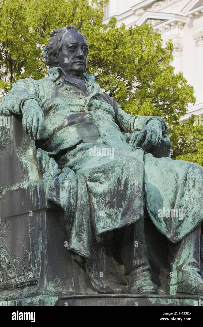 Statue of goethe hi-res stock photography and images - Alamy