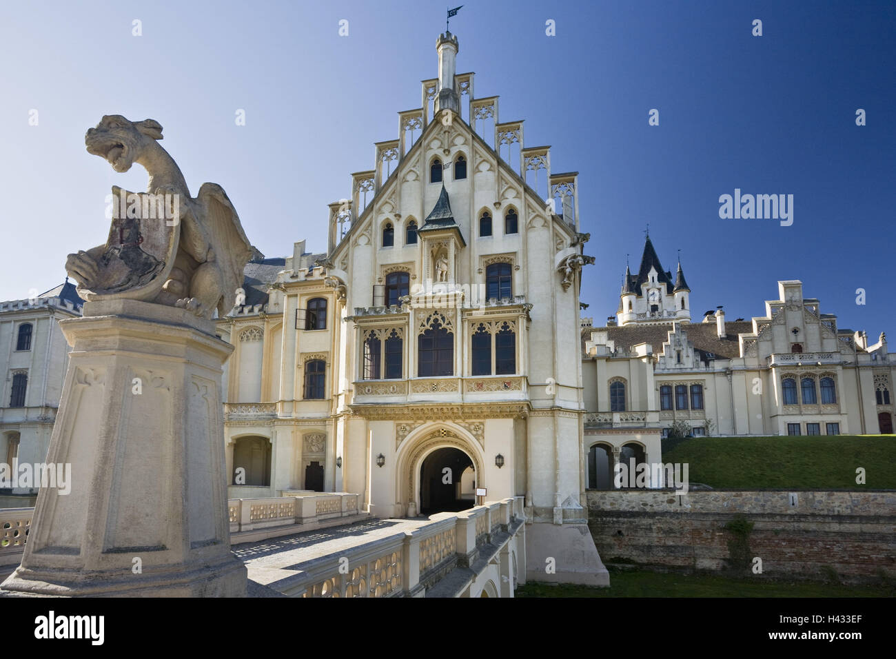 Grafenegg Castle High Resolution Stock Photography and Images - Alamy
