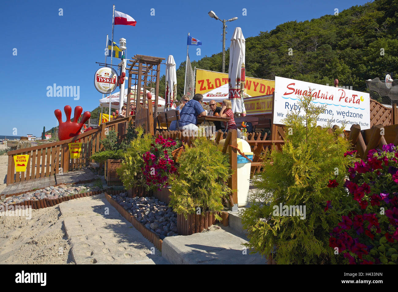Poland, Pomerania, Miedzyzdroje, beach bar, guests, East, Europe ...