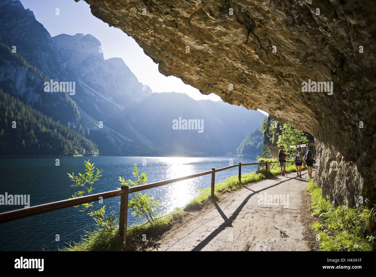 Austria, Upper Austria, Salzkammergut, Gosau, Gosausee, way, railing ...