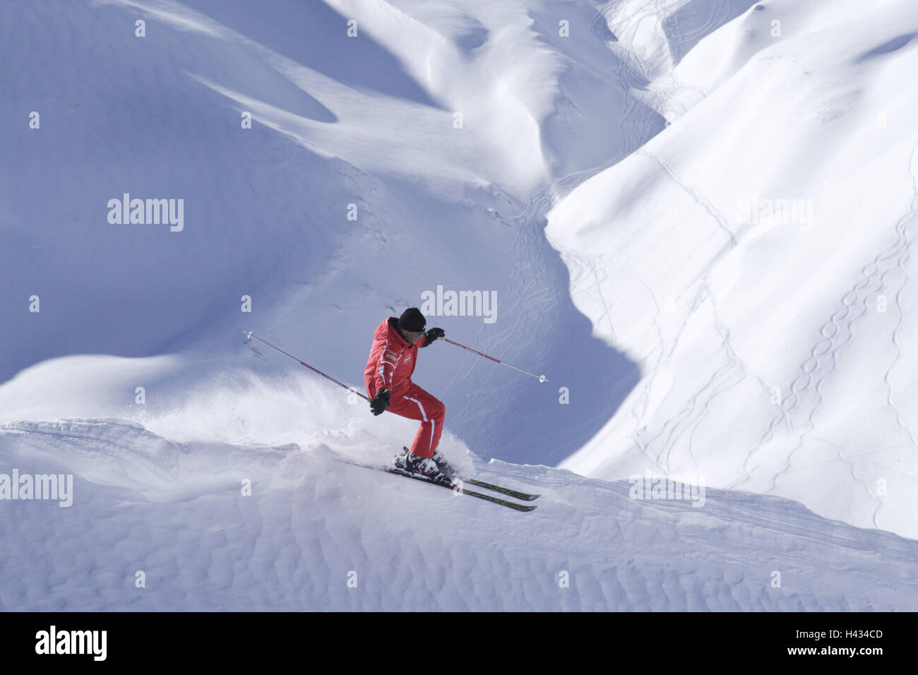 Ski runway, skier, snow, inclination, steeply, model released, Austria ...