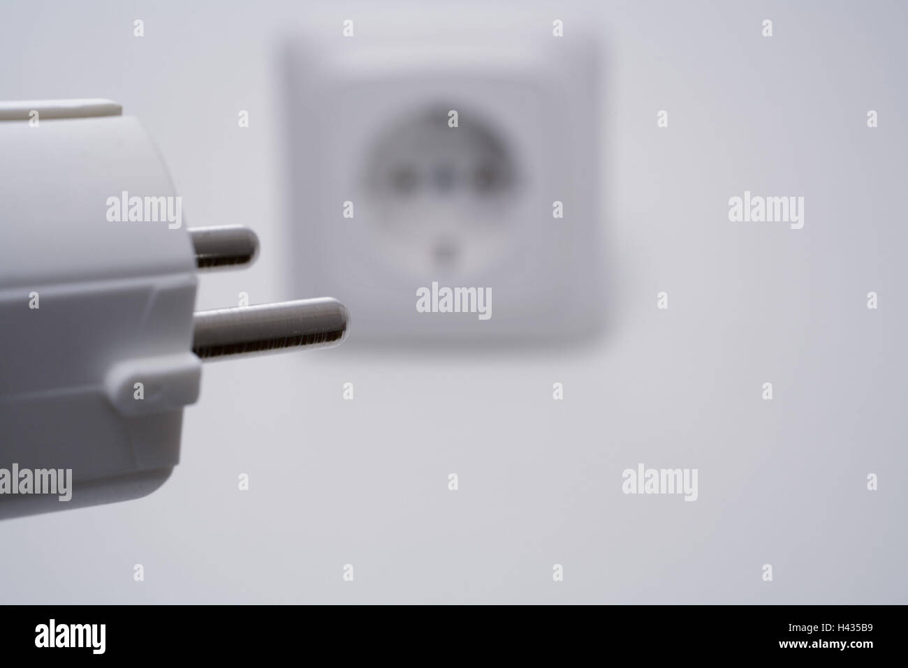 Power socket symbol hi-res stock photography and images - Alamy