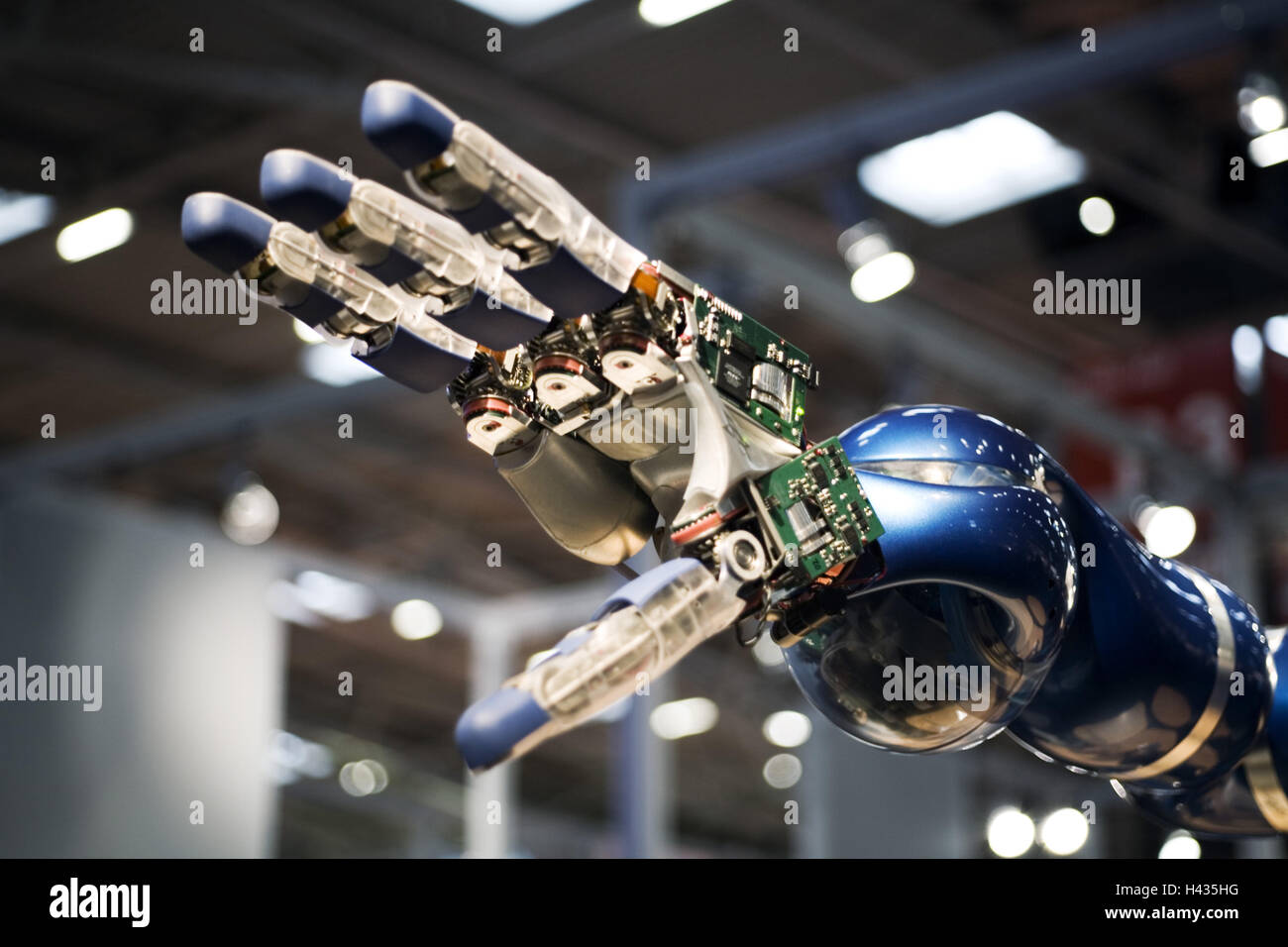 Robot-hand, machine, robots, hand, joints, fingers, artificially, cable ...