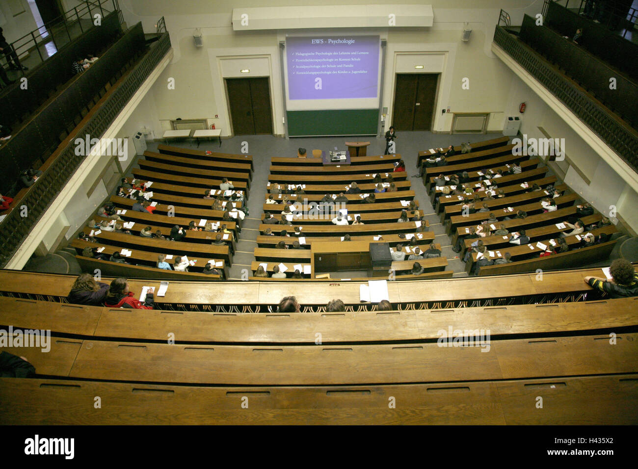 Lecture Hall University Stock Photos & Lecture Hall University Stock ...