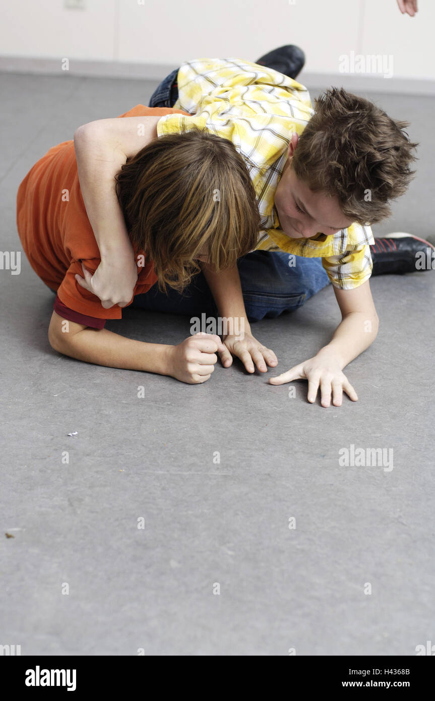 School fight 10 years hi-res stock photography and images - Alamy