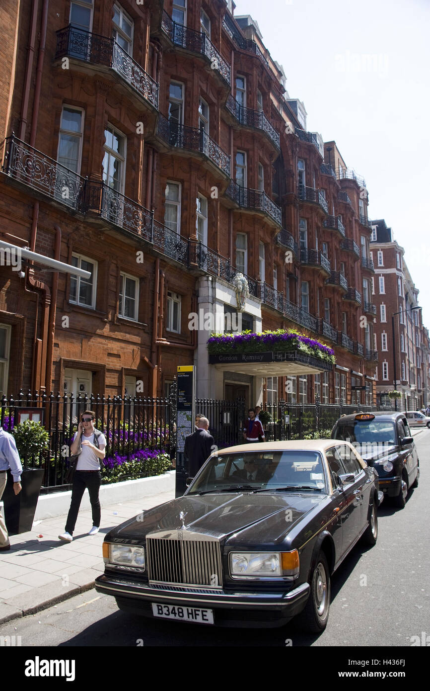 Street in Mayfair, London, England, Great Britain Stock Photo - Alamy